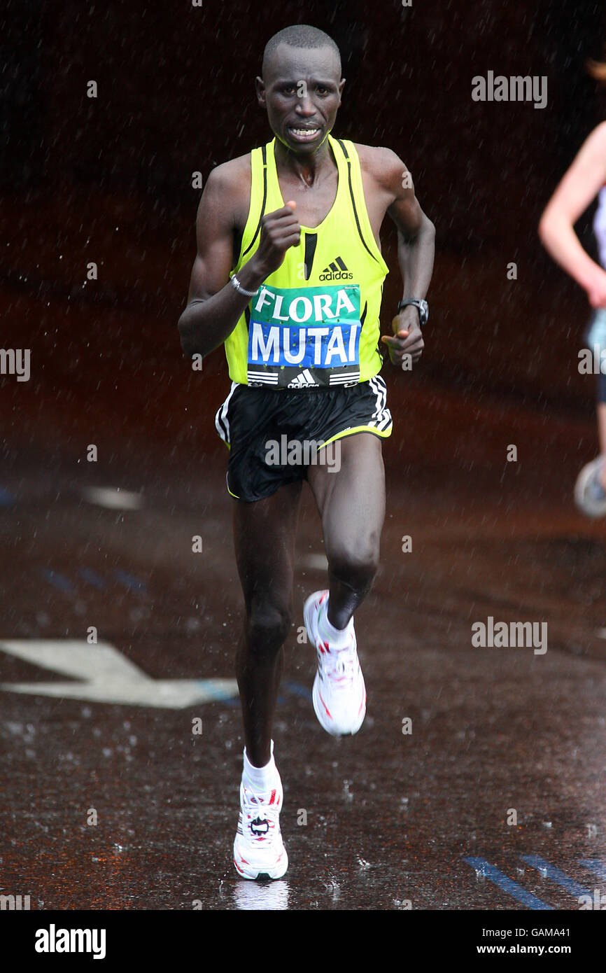 Athletics - Flora London Marathon 2008. Kenya's Emmanuel Mutai in action during the Men's Elite ...