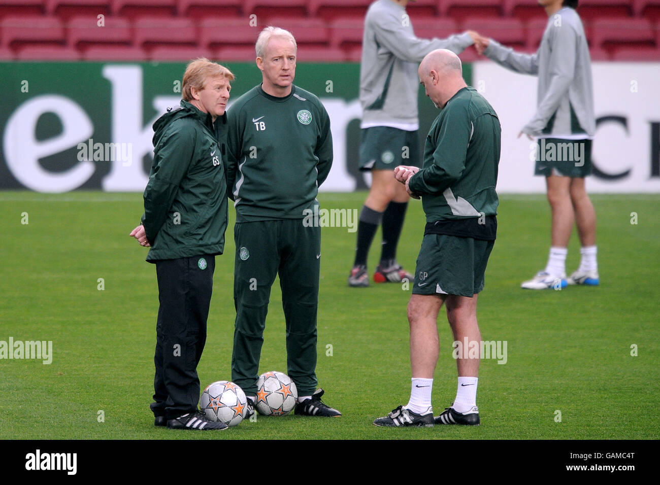(L-R) Celtic's manager Gordon Strachan, First Team Coach & Head of ...