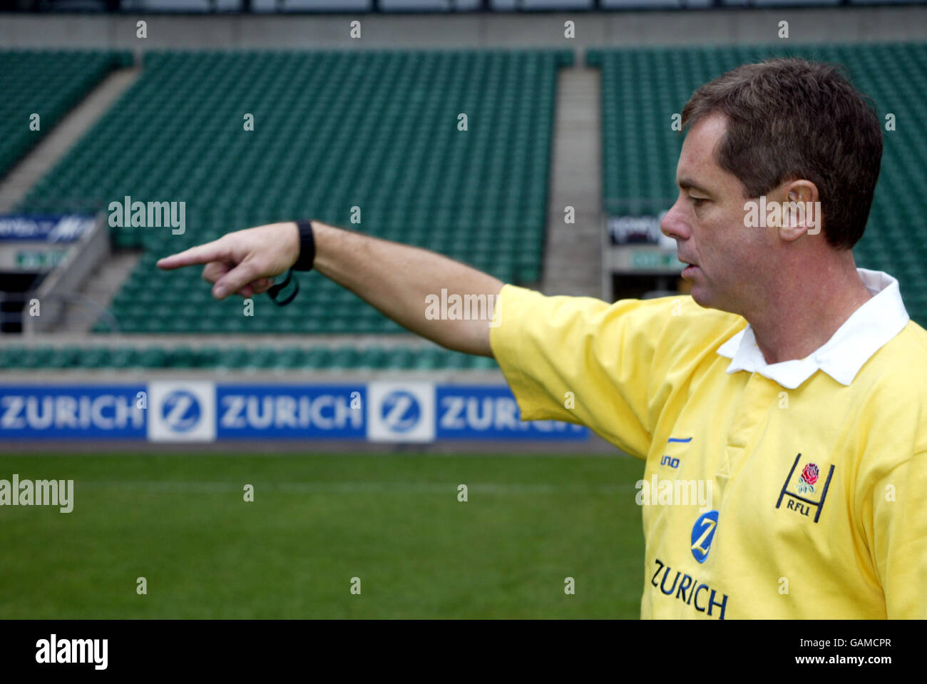 Rugby Union - Referee Signals Stock Photo - Alamy