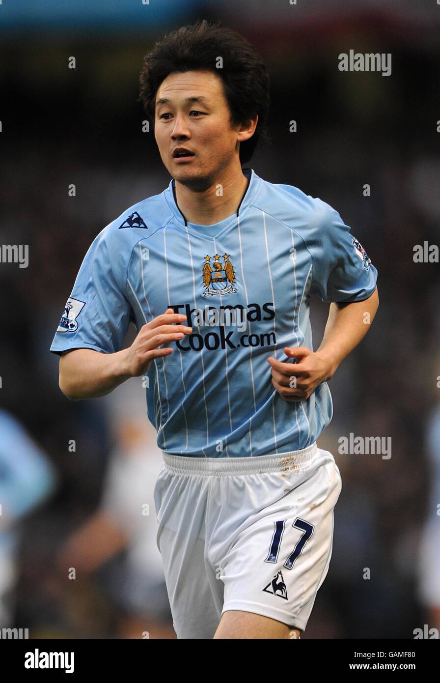 Sun jihai manchester city hi-res stock photography and images - Alamy