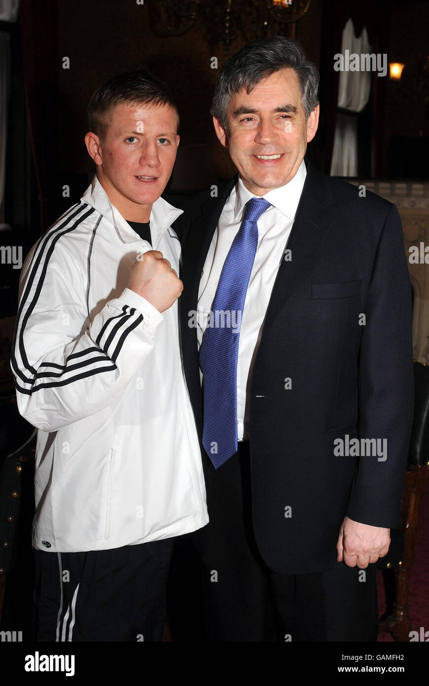 British Prime Minister Gordon Brown (right) with Great Britain Olympic ...