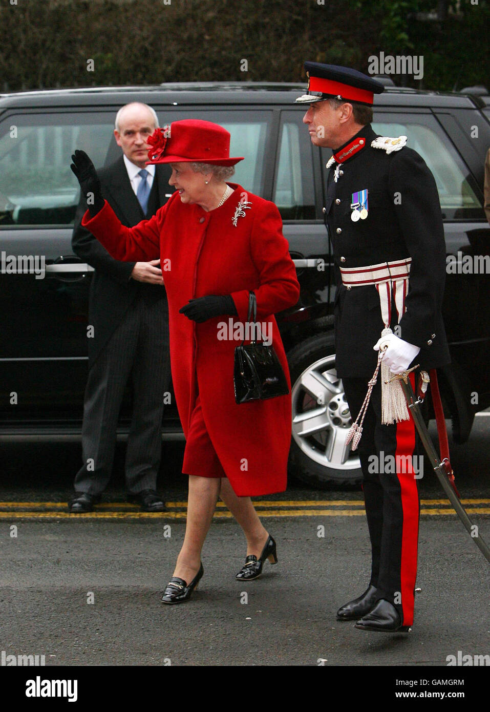 Queen Elizabeth II visits Northern Ireland Stock Photo - Alamy