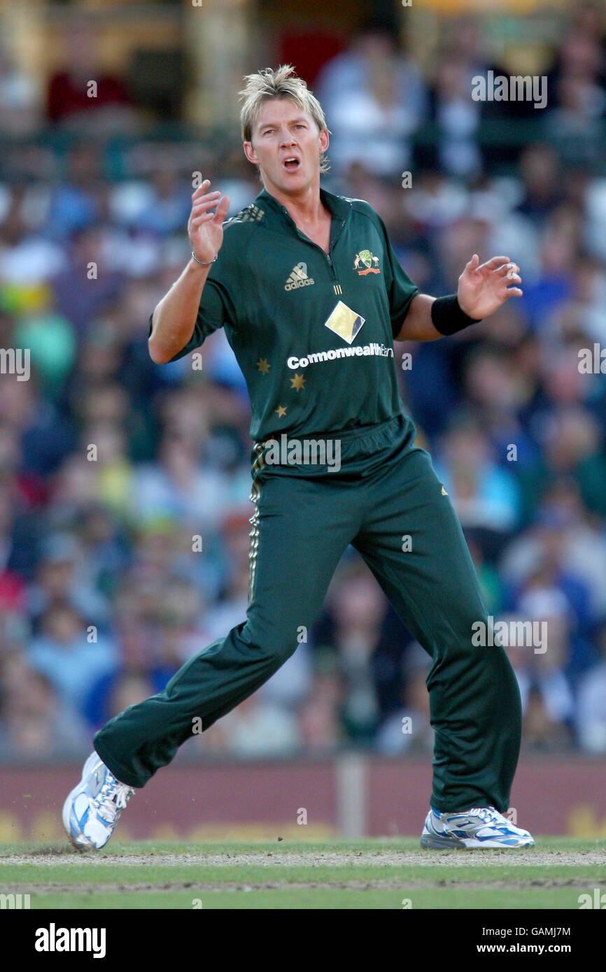 Cricket - Commonwealth Bank Series - First Final - Australia v India ...