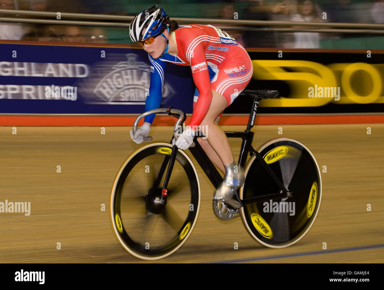 Great Britain's Victoria Pendleton competes in the Women's Sprint ...