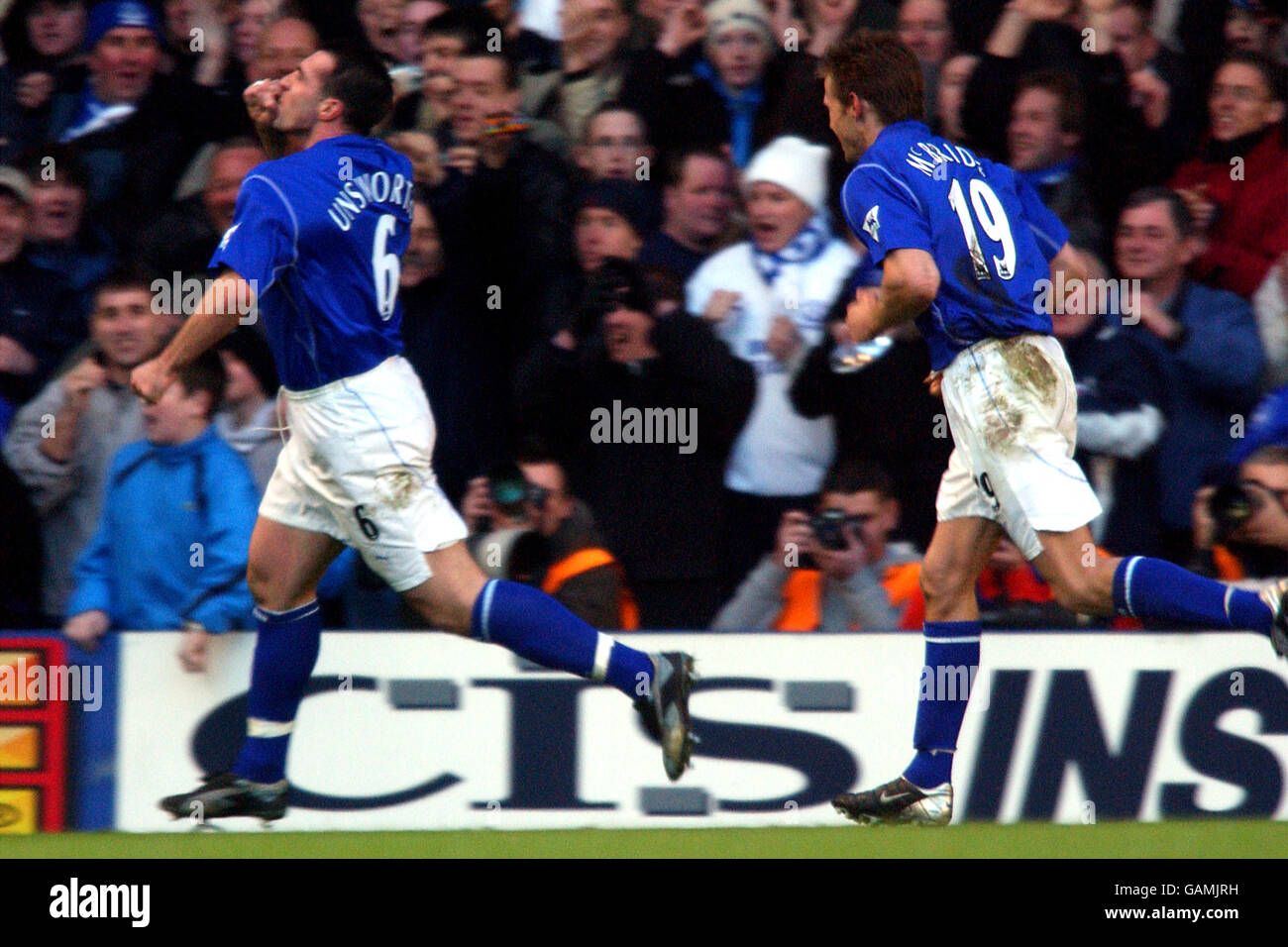 Everton's David Unsworth celebrates scoring their opening goal from the ...