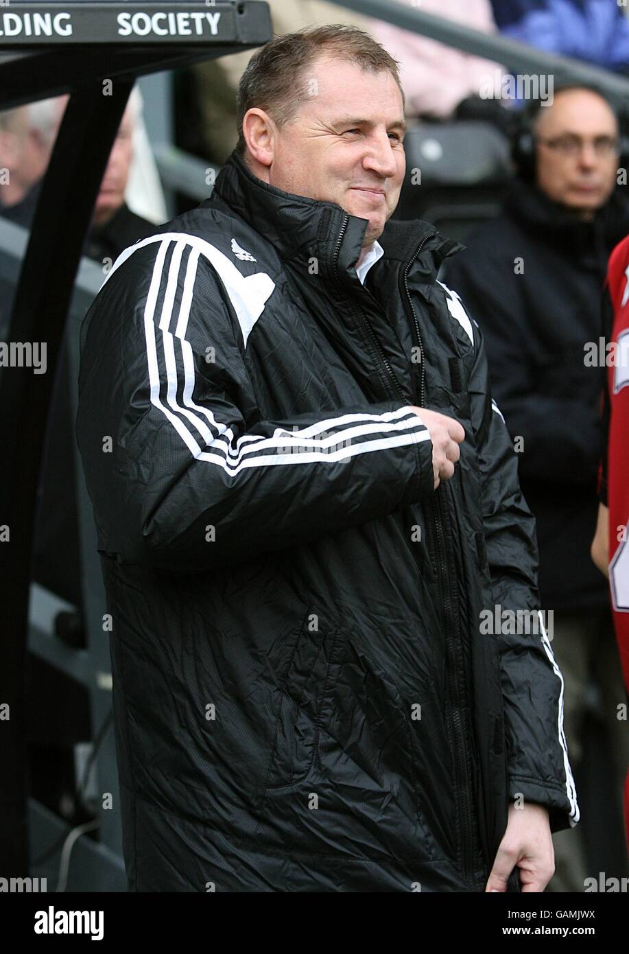 Soccer - Barclays Premier League - Derby County v Fulham - Pride Park ...