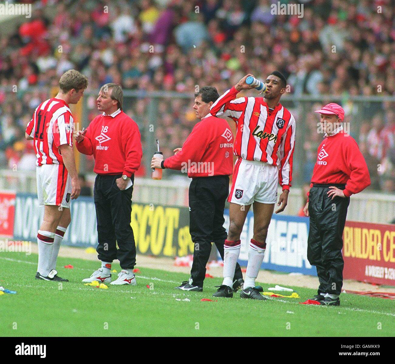 Dave bassett sheffield united hi-res stock photography and images - Alamy