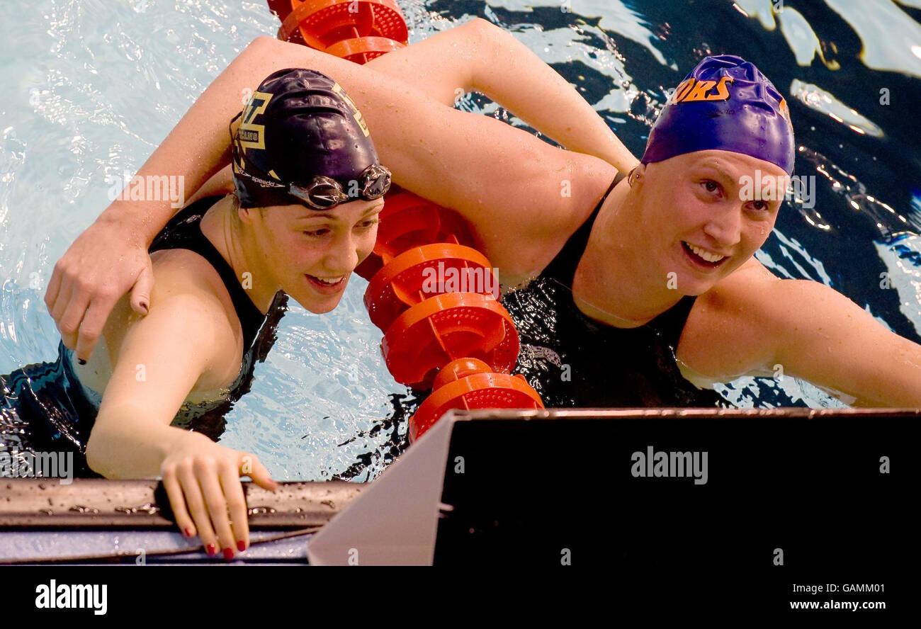Elizabeth Simmons hugs Gemma Spofforth (right) after competing in the ...