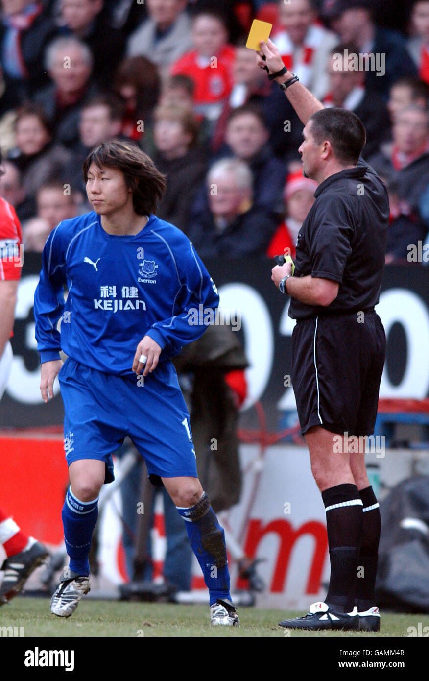 Jeff winter referee hi-res stock photography and images - Alamy