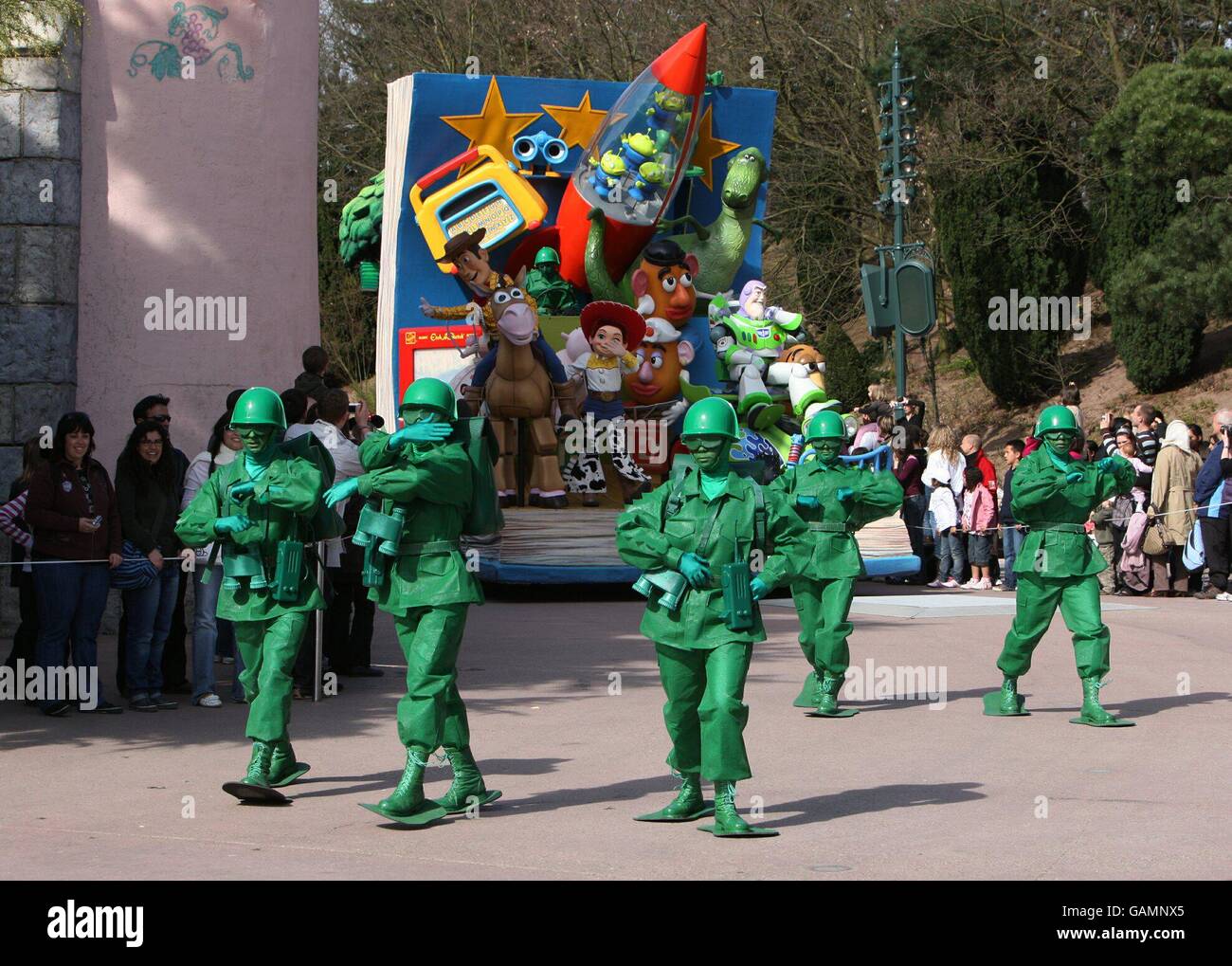 15th Anniversary Celebration of Disneyland - Paris. The Toy Story float ...