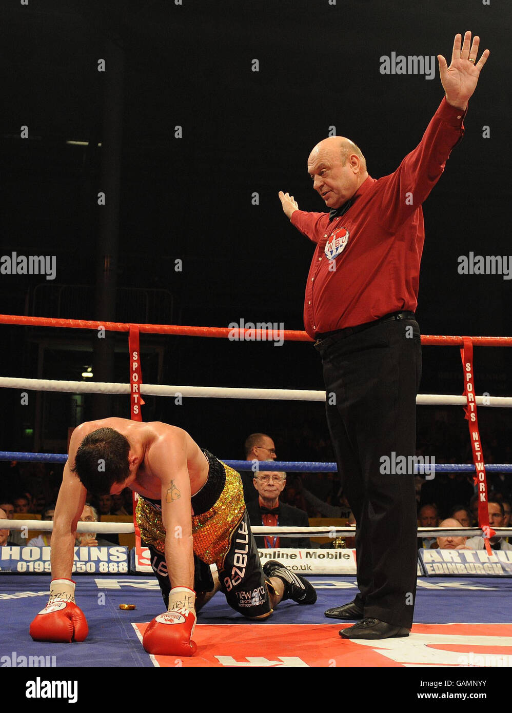 Boxing Referee Counting