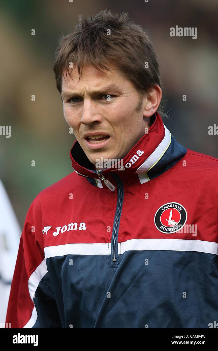 Football matthew head shot headshot portrait datacoapplies hi-res stock ...