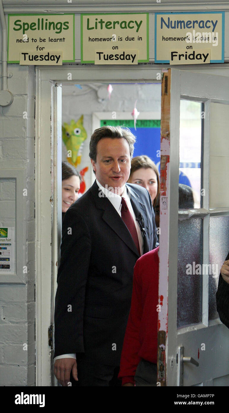 Bring order hi-res stock photography and images - Alamy