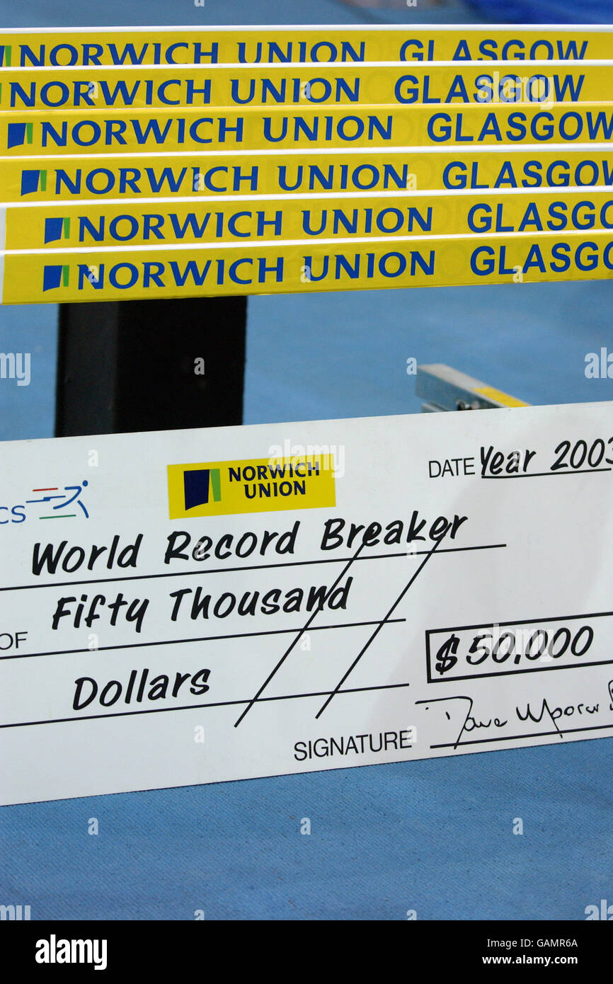 000 for any world record breaker hi-res stock photography and images ...