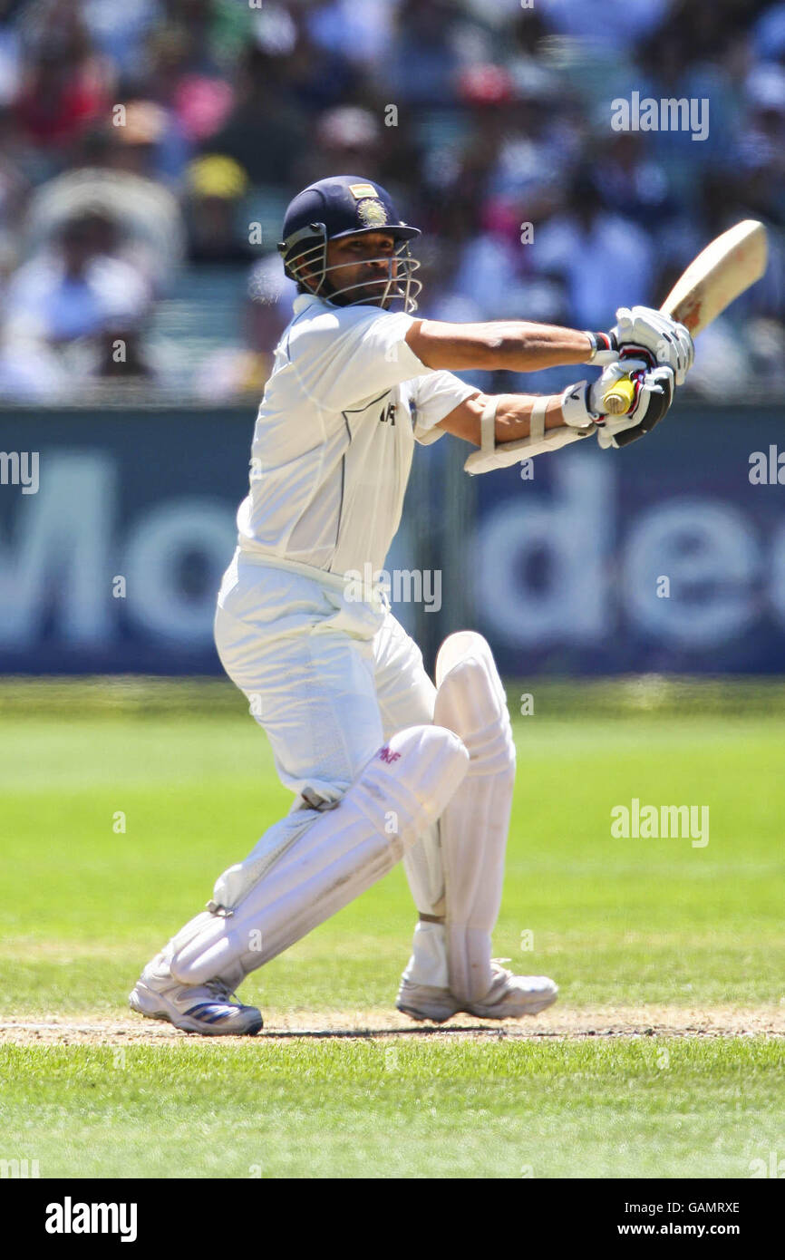 India mcg cricket test full length hi-res stock photography and images ...