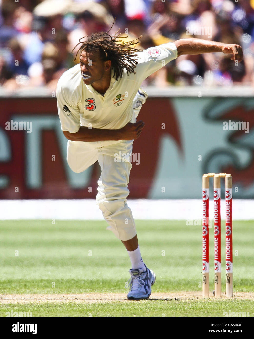 India mcg cricket test full length hi-res stock photography and images ...