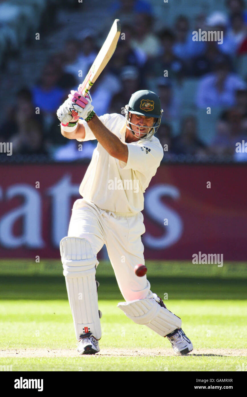 India mcg cricket test full length hi-res stock photography and images ...