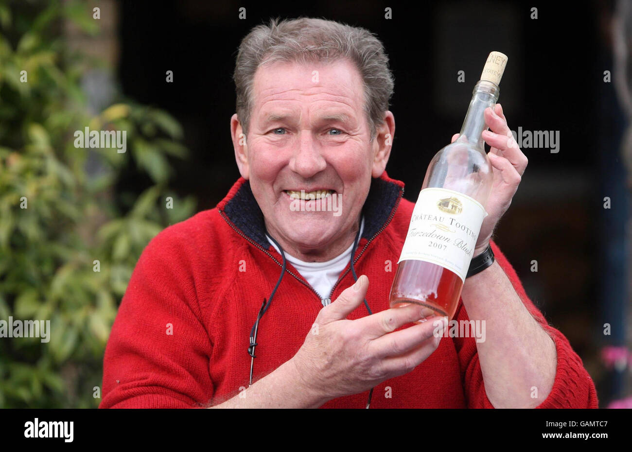 Stuart Mungall with his Chateau Tooting wine at his Garden Centre in ...