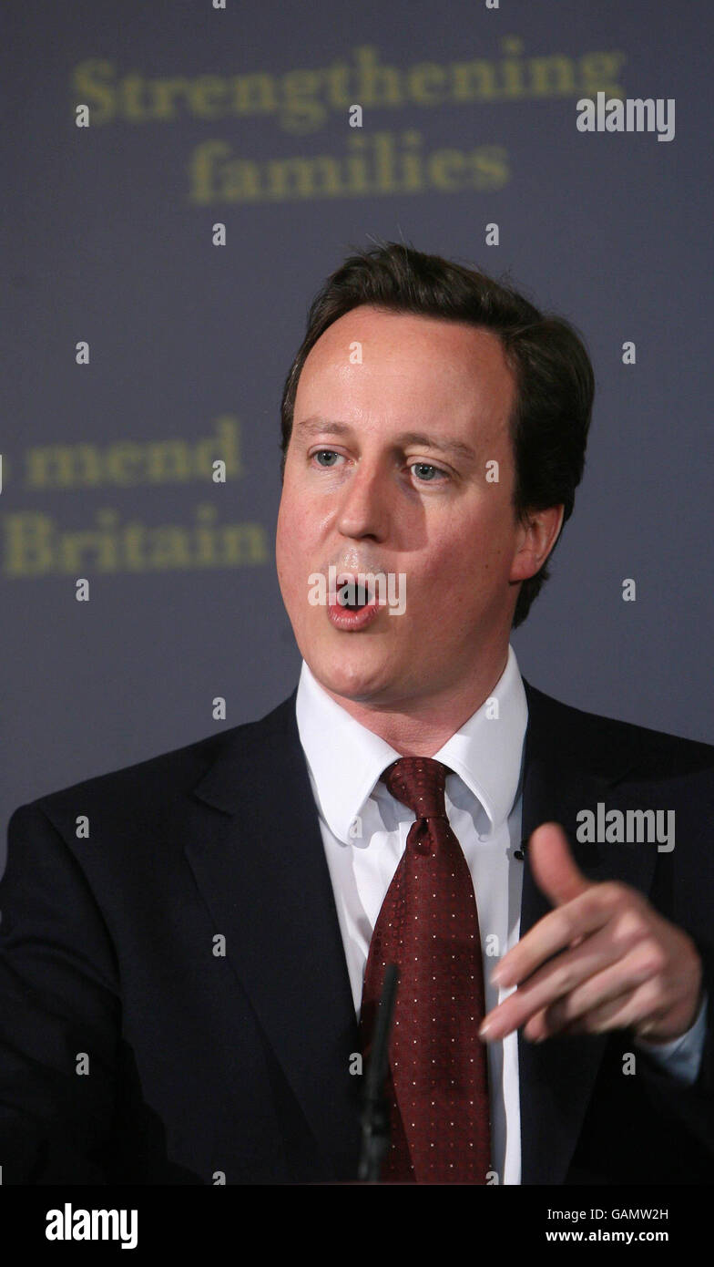 Broken britain hi-res stock photography and images - Alamy