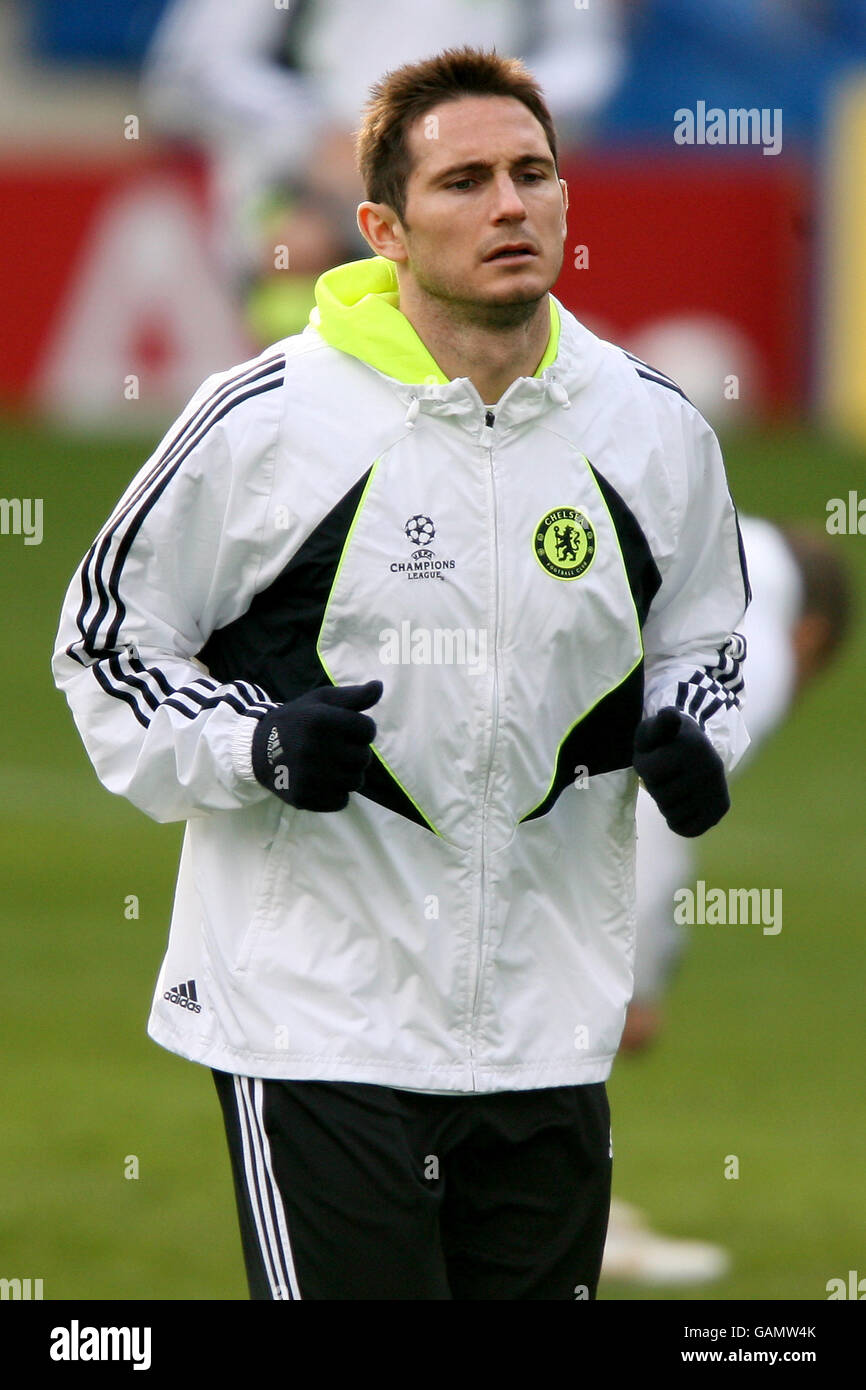 Soccer - UEFA Champions League - Quarter Final - Second Leg - Chelsea v ...