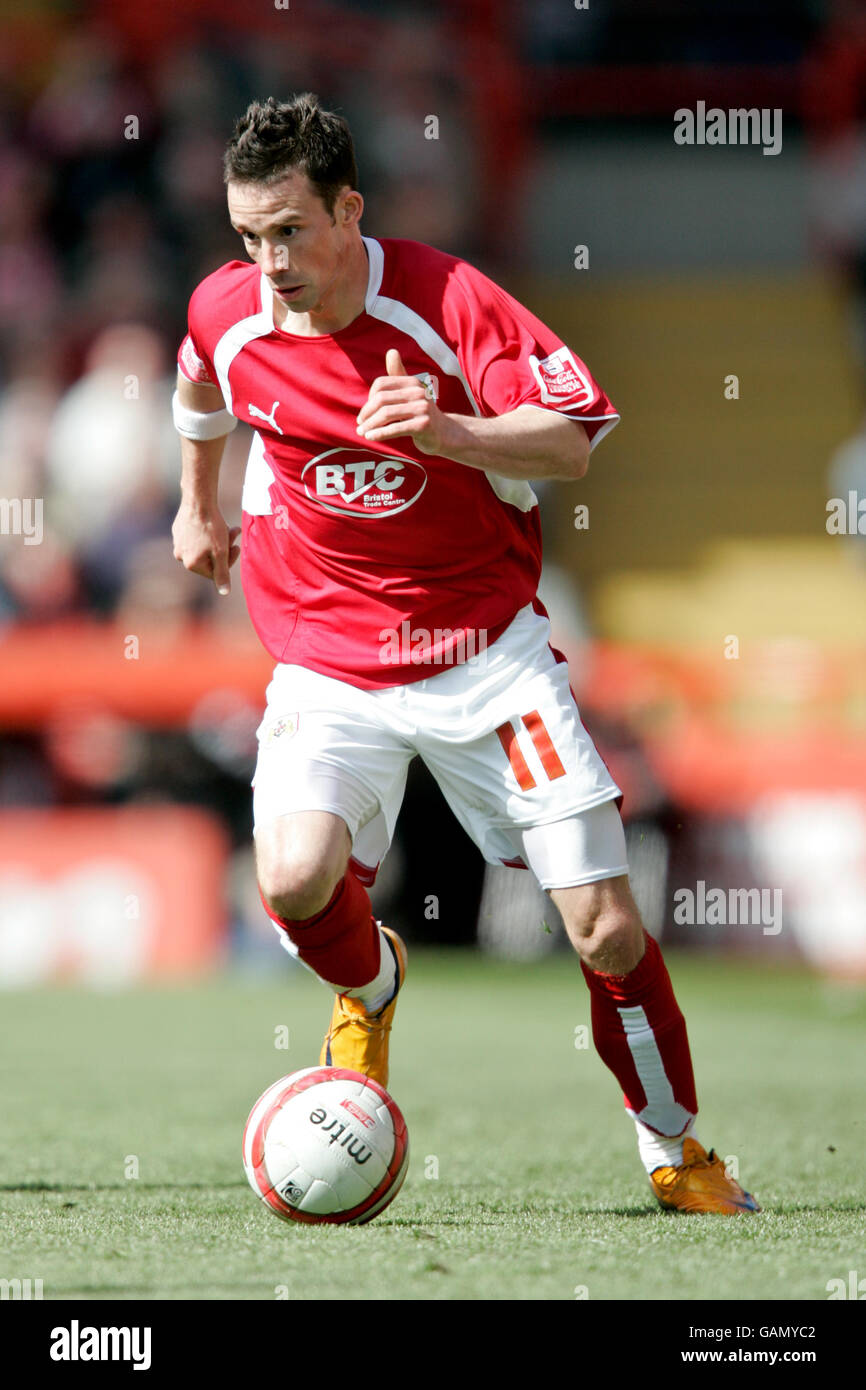 Wolverhampton wanderers michael mcindoe hi-res stock photography and ...