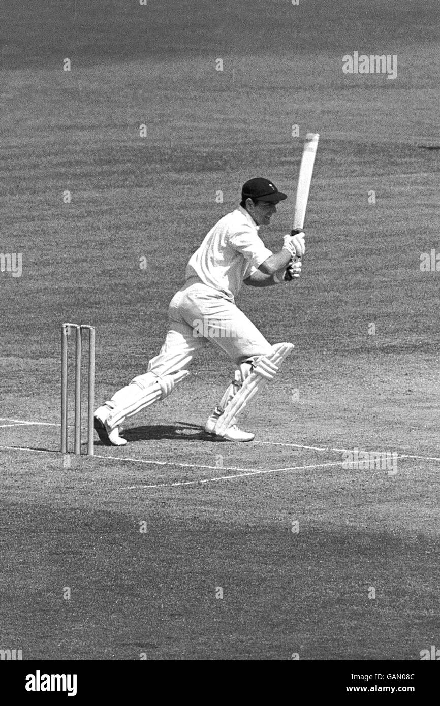 Cricket - County Championship - Middlesex v Glamorgan - Third Day. Tony ...