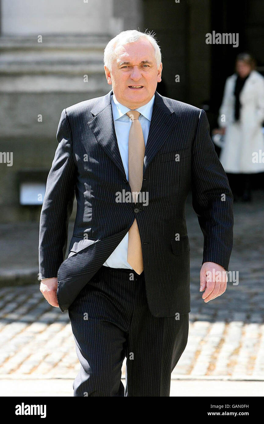Dail pays final tributes to Ahern Stock Photo - Alamy