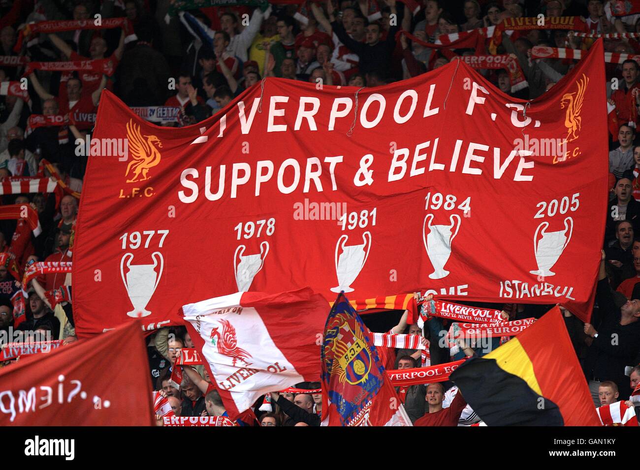 Soccer - UEFA Champions League - Semi Final - First Leg - Liverpool v ...