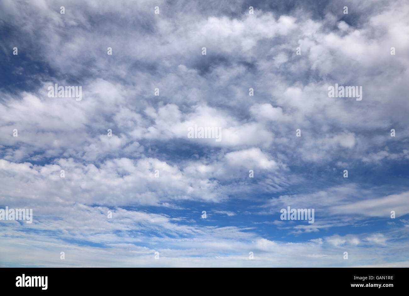 Many white clouds hi-res stock photography and images - Alamy