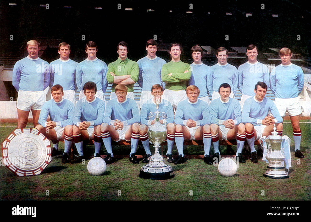 Manchester city team group 1969 hi-res stock photography and images - Alamy