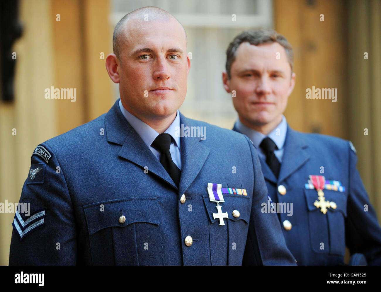 From left right air force hi-res stock photography and images - Alamy