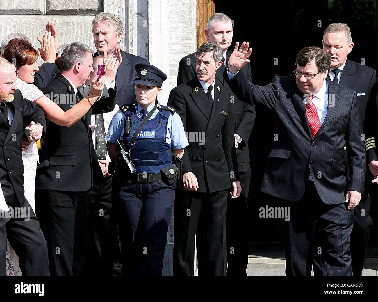 Brian cowen on the steps on leinster house hi-res stock photography and ...