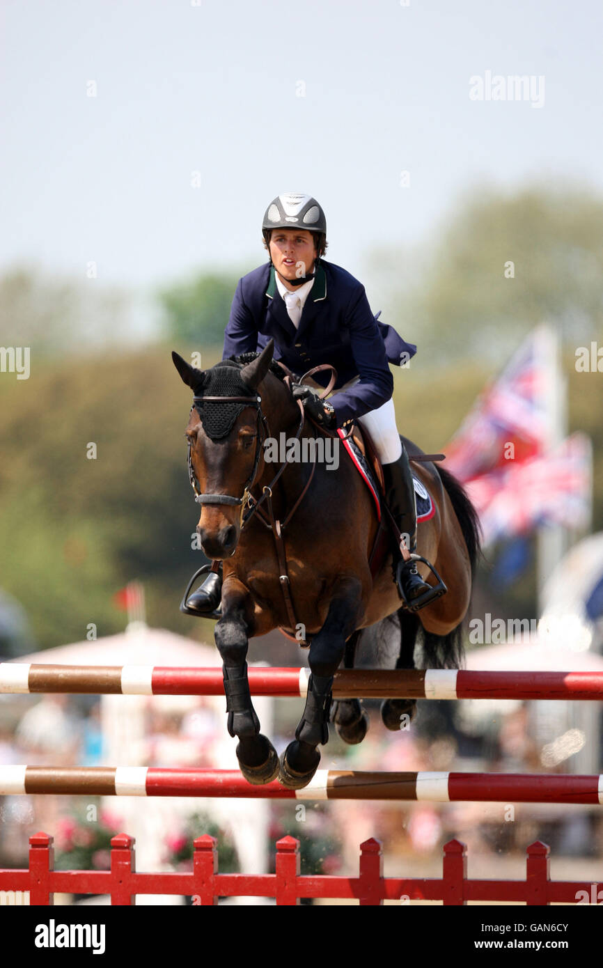 Equestrian - Royal Windsor Horse Show - Windsor Stock Photo - Alamy