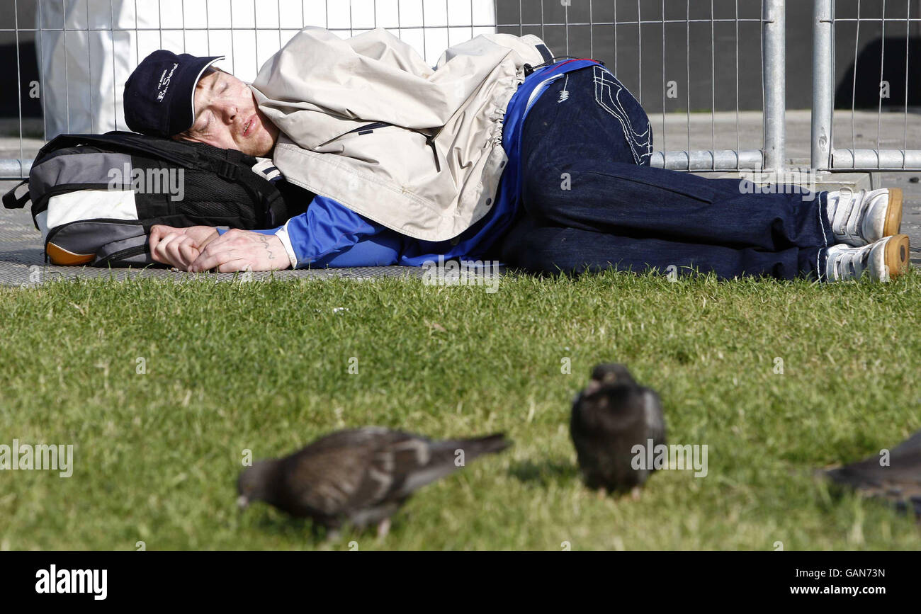 Manchester rough sleeping hi-res stock photography and images - Alamy