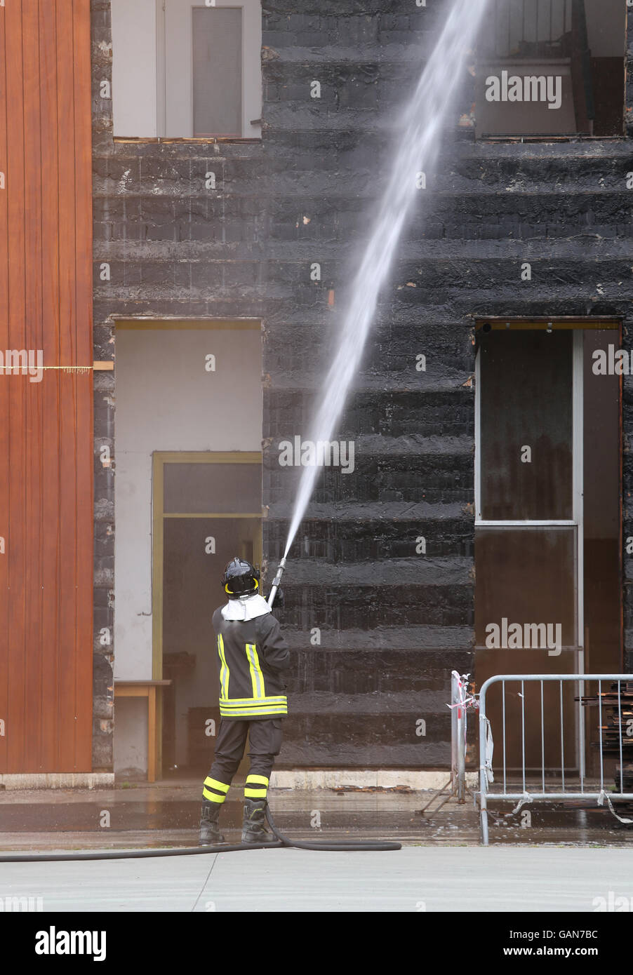 Firefighters extinguished the fire in the building during practice in ...
