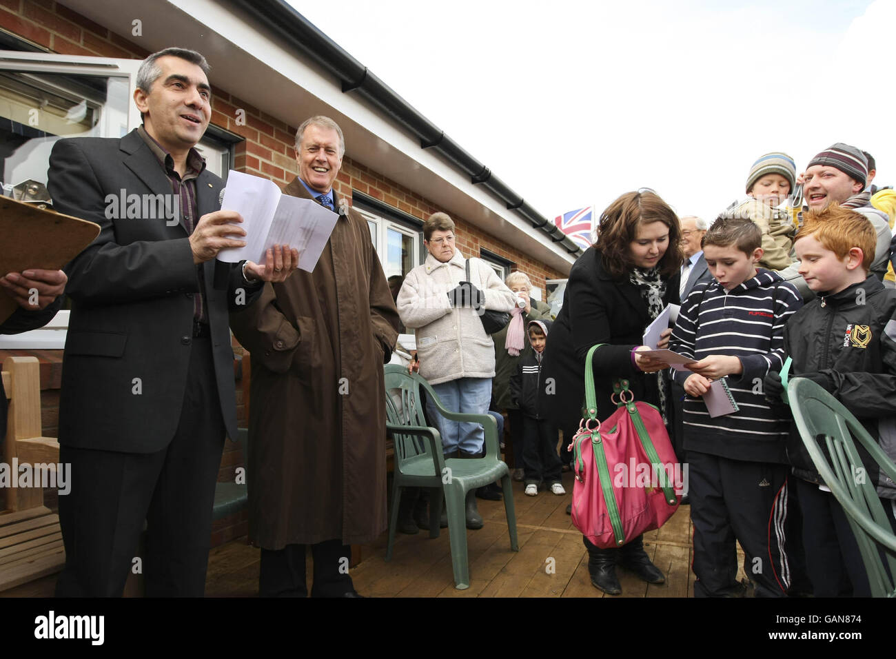 Sir Geoff Hurst during the opening of the new club house Stock Photo ...