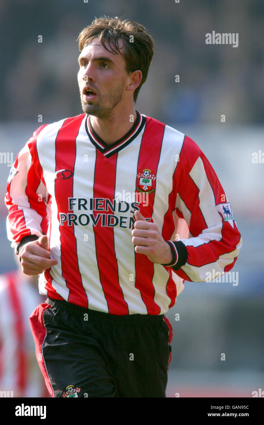 David Prutton of Southampton in action against Everton Stock Photo - Alamy