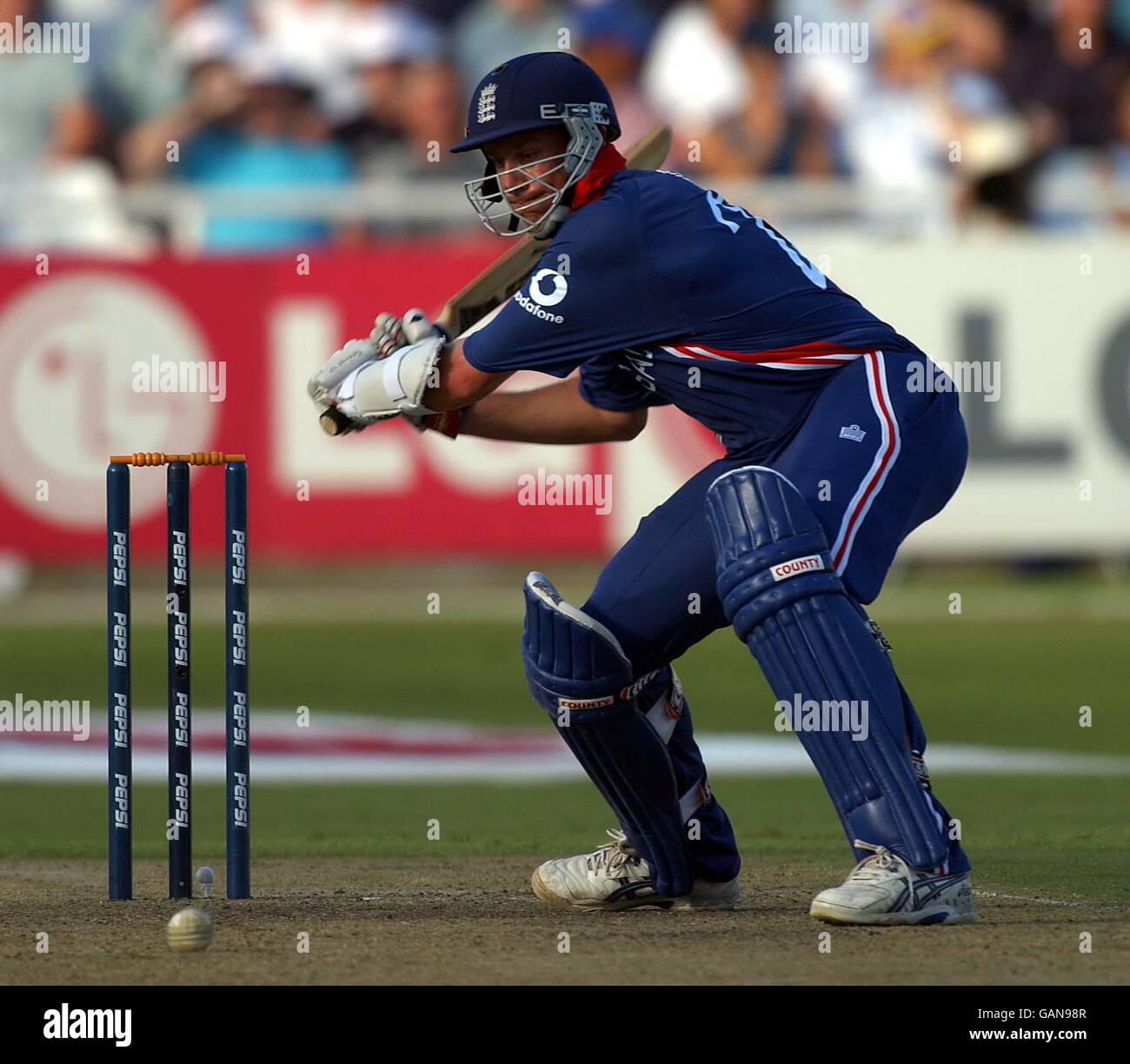 World cup cricket 2003 hi-res stock photography and images - Alamy