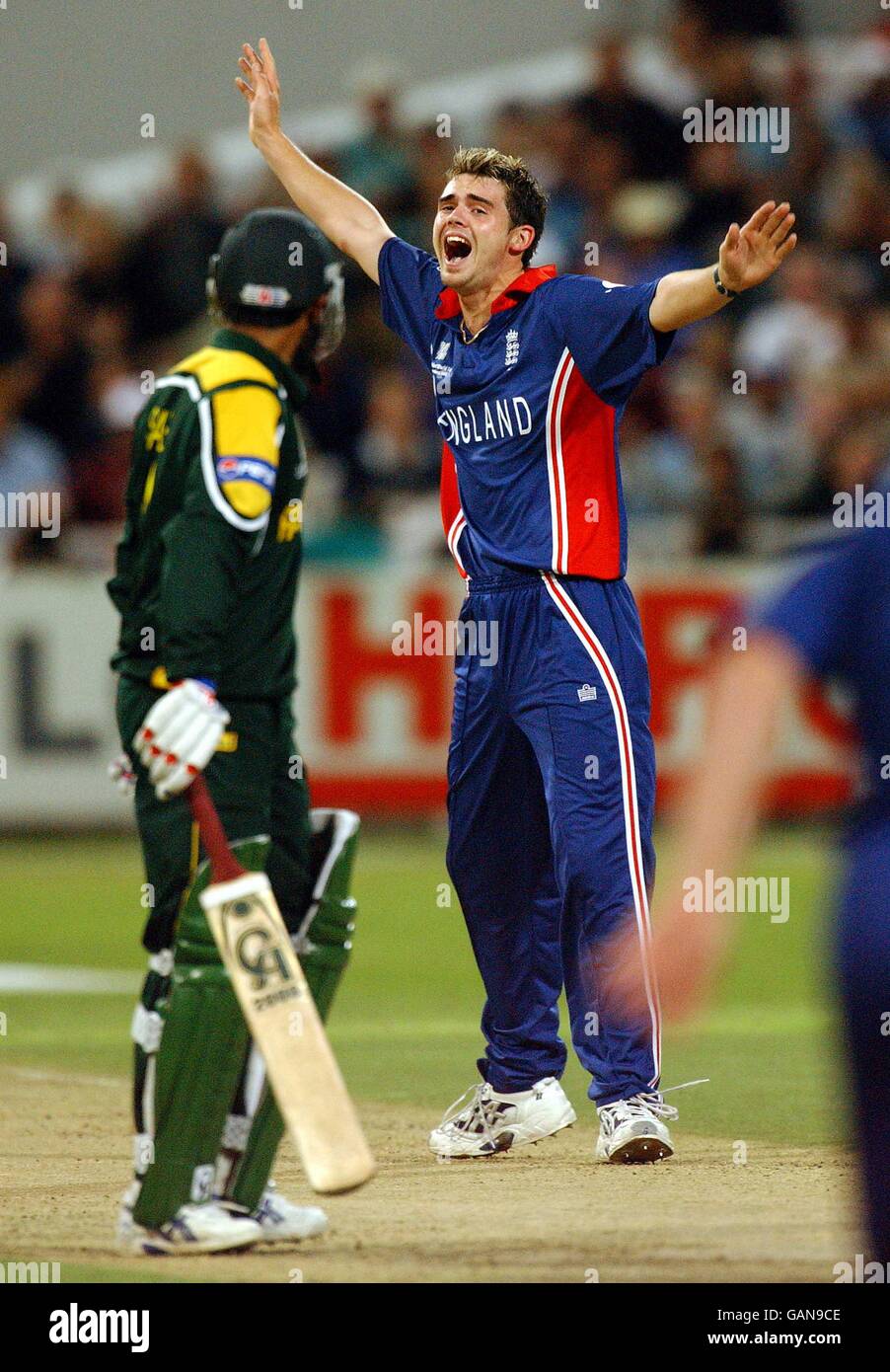 Cricket - World Cup 2003 - England v Pakistan Stock Photo - Alamy