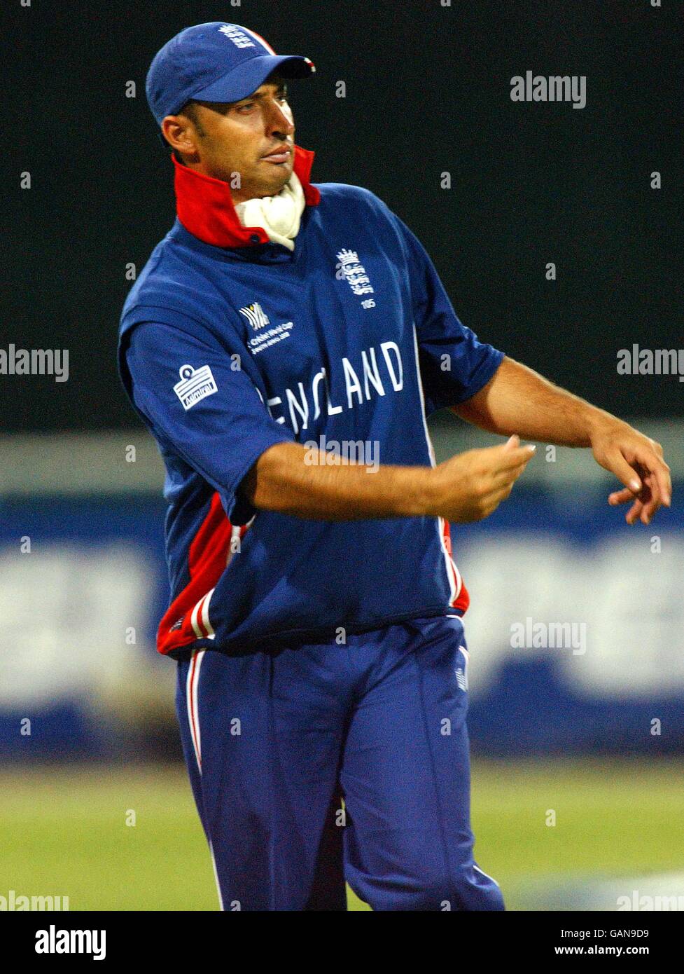 Cricket - World Cup 2003 - England v Pakistan. England's captain Nasser ...