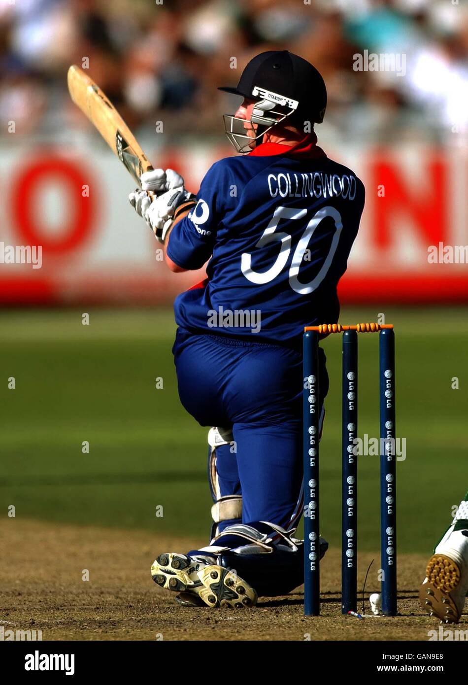 Cricket world cup 2003 england hi-res stock photography and images - Alamy