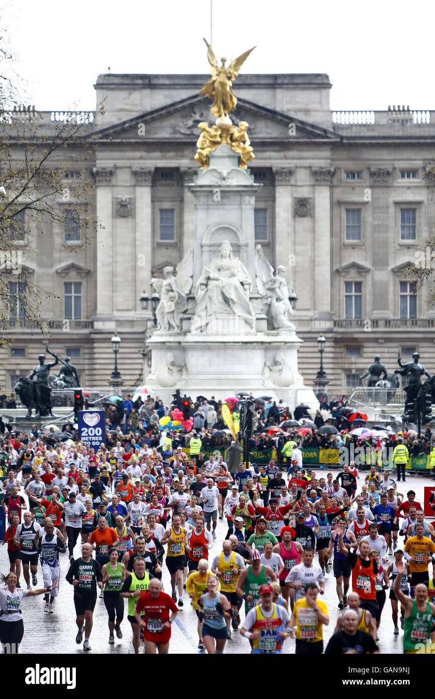 Flora London Marathon Stock Photo - Alamy