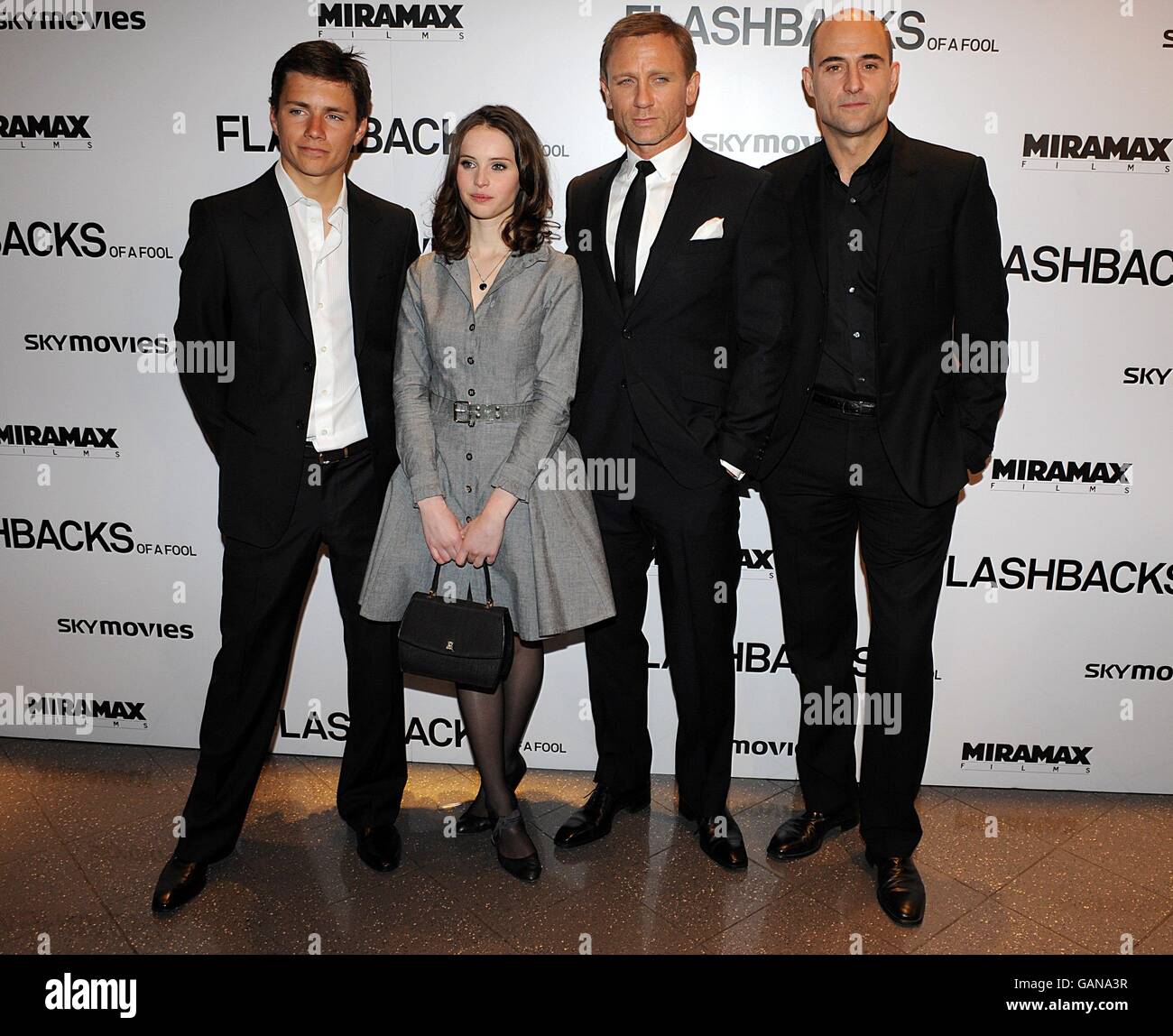 Daniel craig mark strong hi-res stock photography and images - Alamy