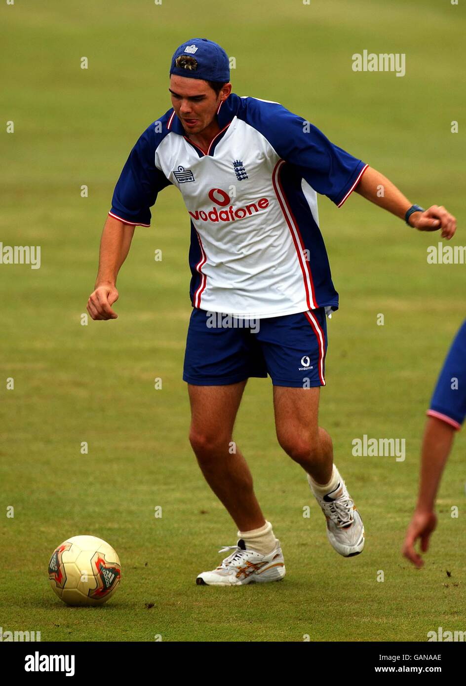 Cricket world cup 2003 england hi-res stock photography and images - Alamy