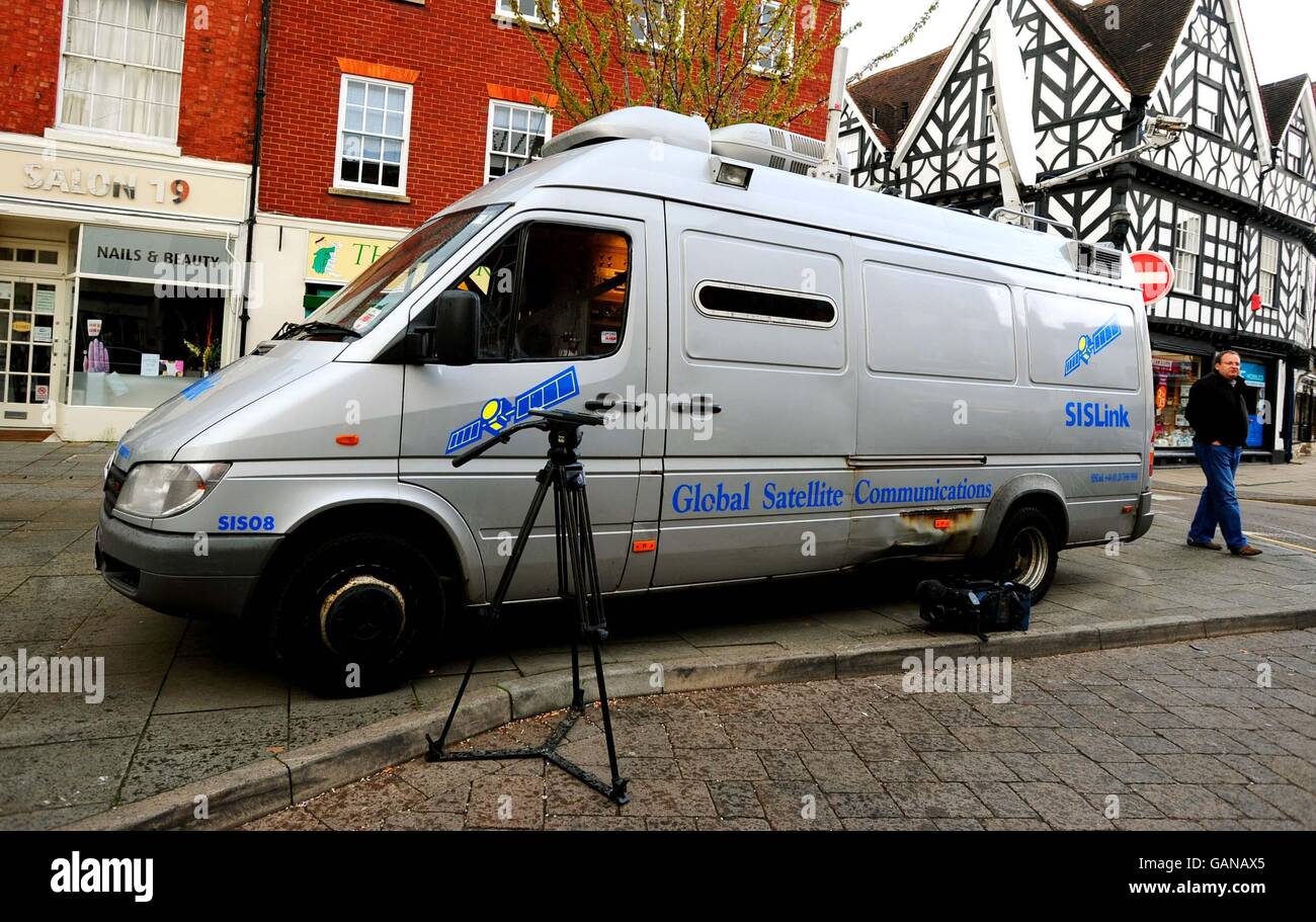 TV Broadcast vehicle Stock Photo - Alamy