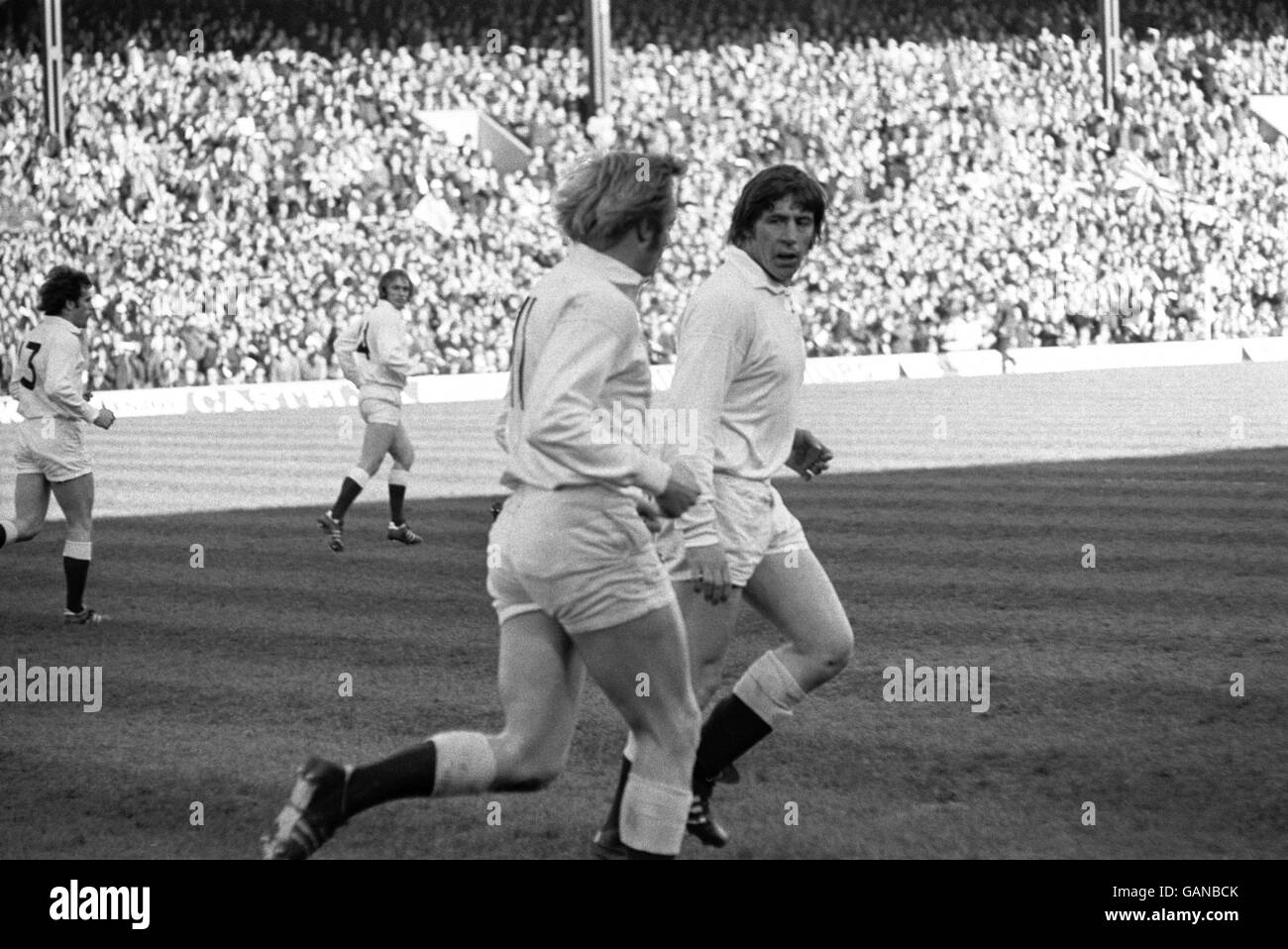 England captain John Pullin (r) congratulates teammate David Duckham (l ...
