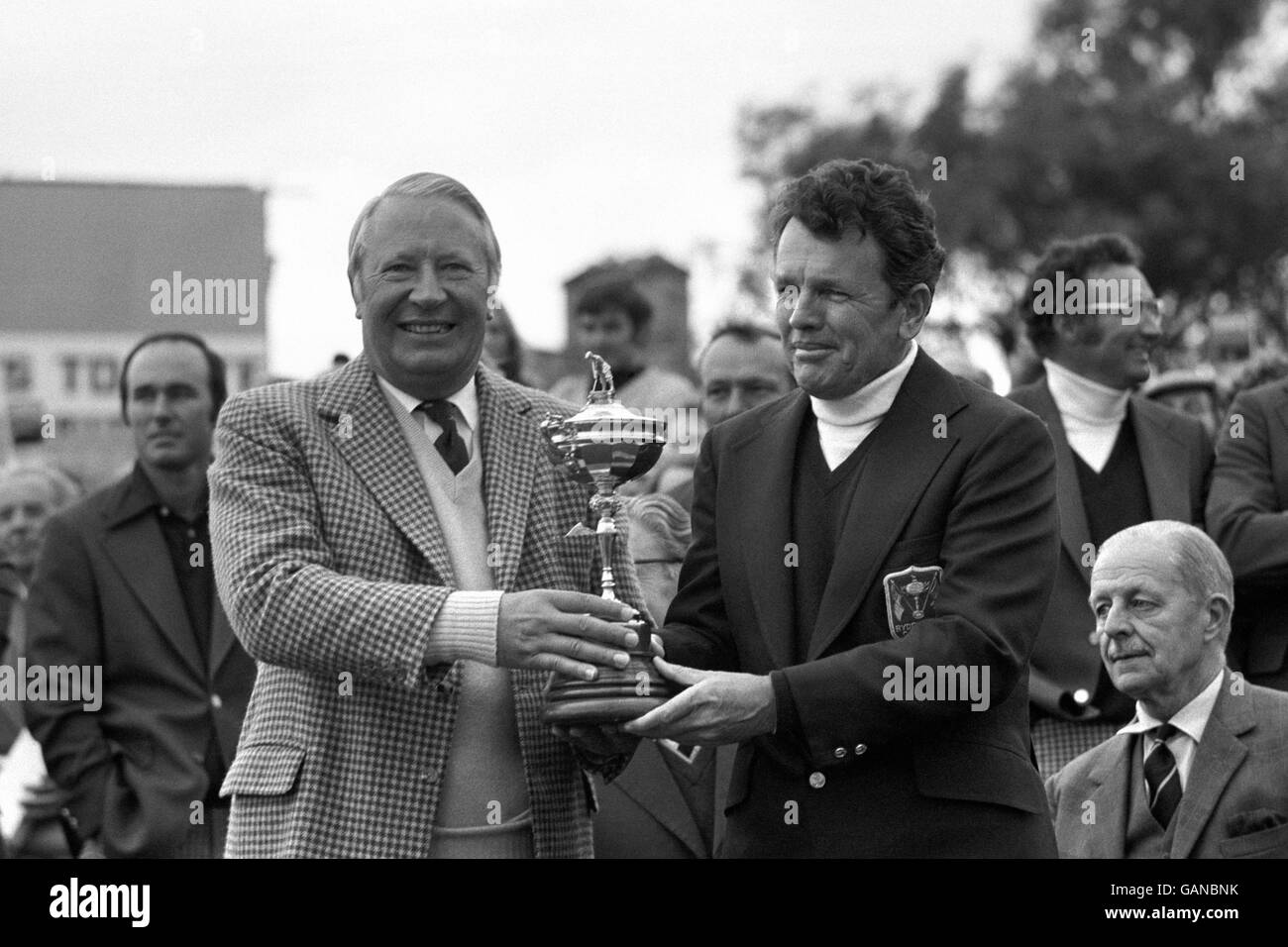 Rydercup rydercup73 smiling half length mid top rydercup ...