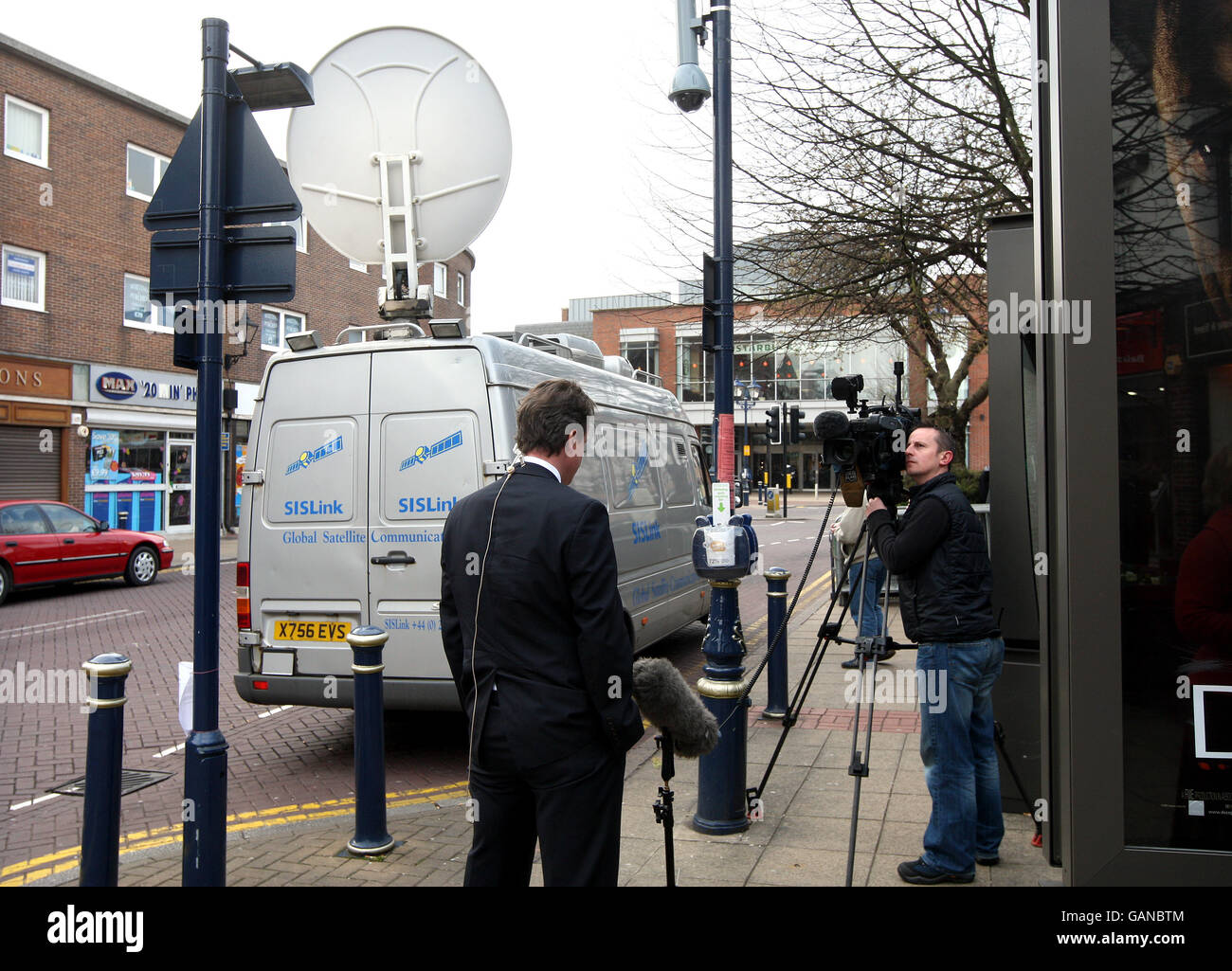 SIS van arrives to transmit images of Conservative leader David Cameron ...