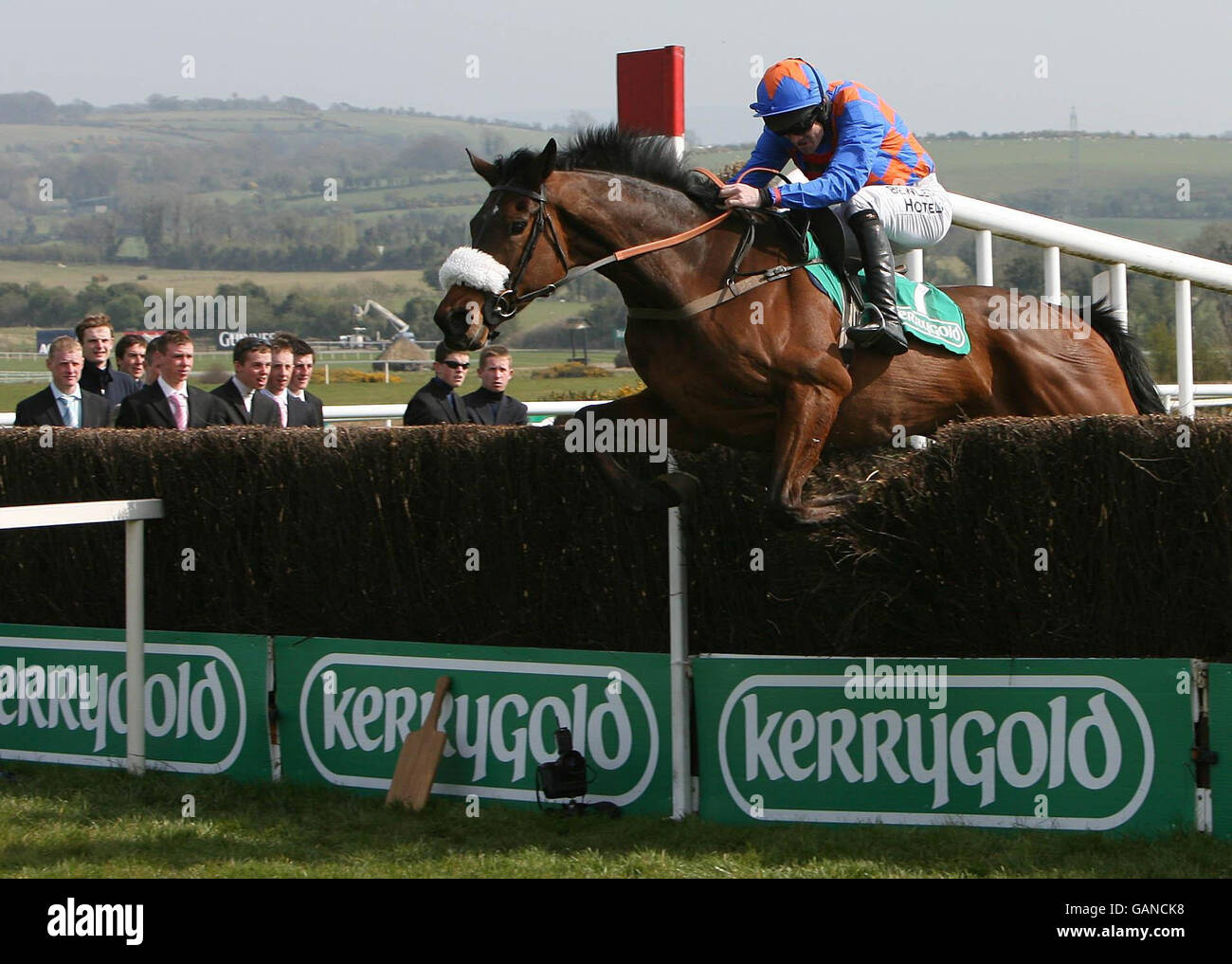 Jockey Ruby Walsh rides Twist Magic to victory in the Kerrygold ...