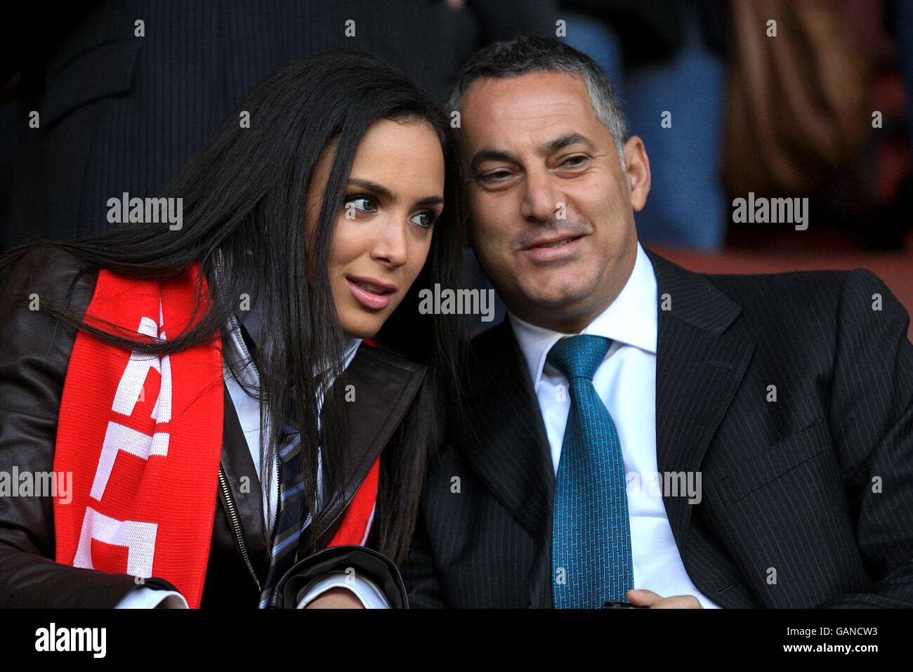 Dubai International Capital chief executive Samir Al-Ansari (r) in the ...